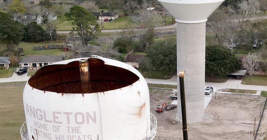Angleton water tower out with the old, in with the new | News ...