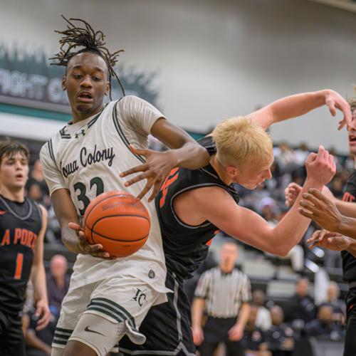 Pioneers prevail, grab 1st in District 20-5A | Sports | thefacts.com