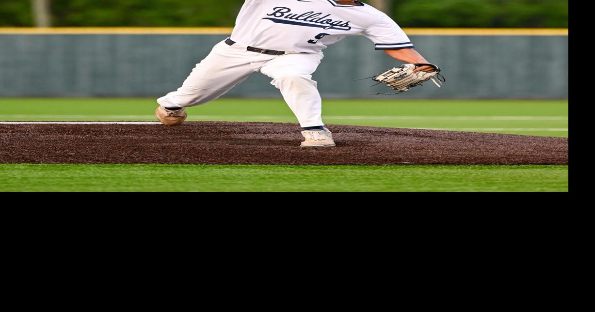 Sweeny dominates top honors | Sports | thefacts.com