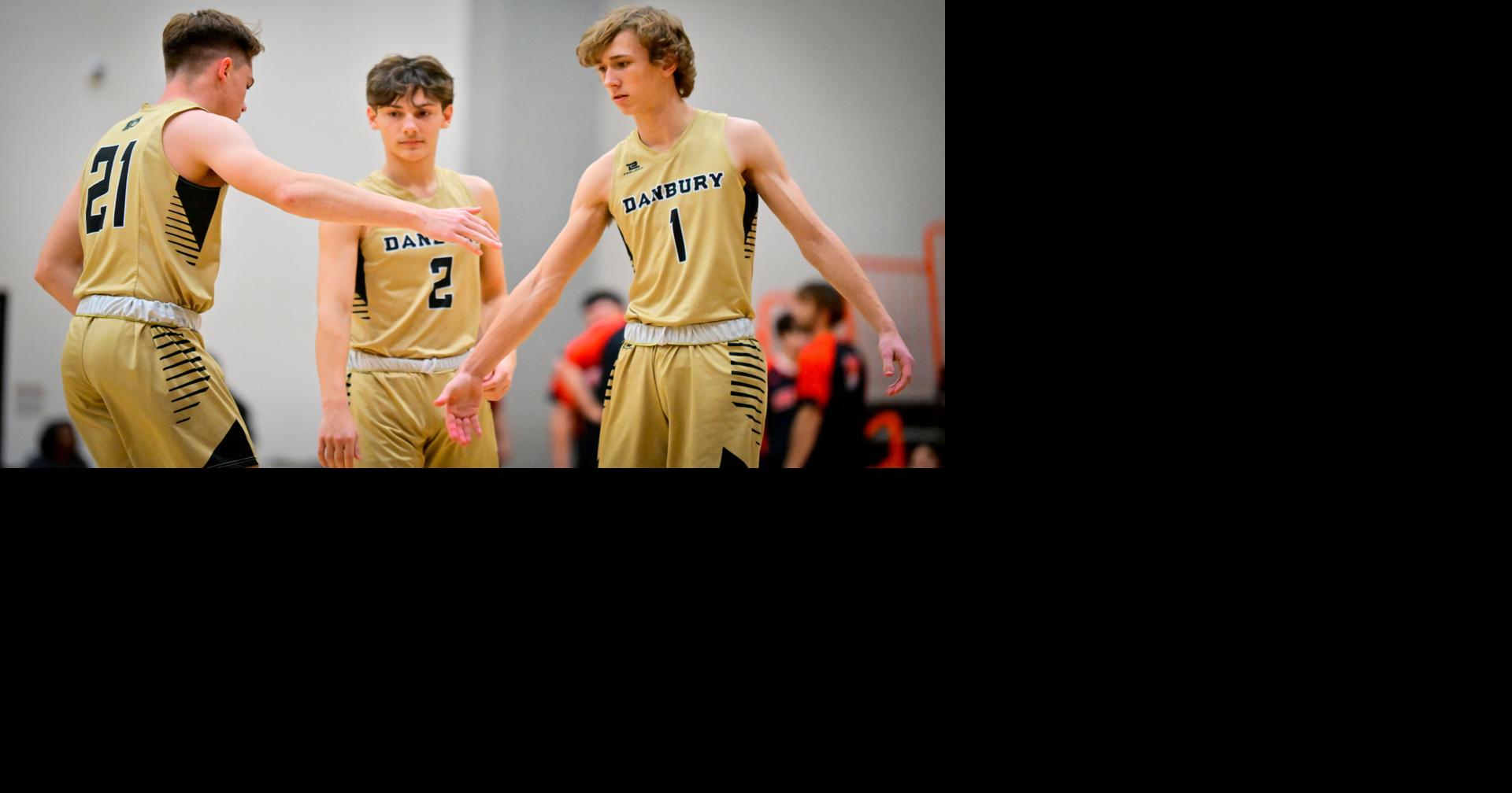 Mitchell, Panthers learning from each other | Sports | thefacts.com
