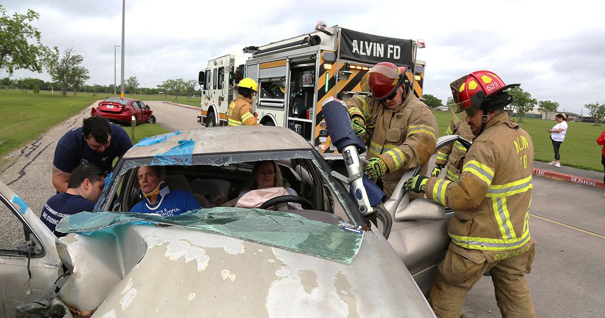 Alvin Community College Disaster Drill prepares students to help ...