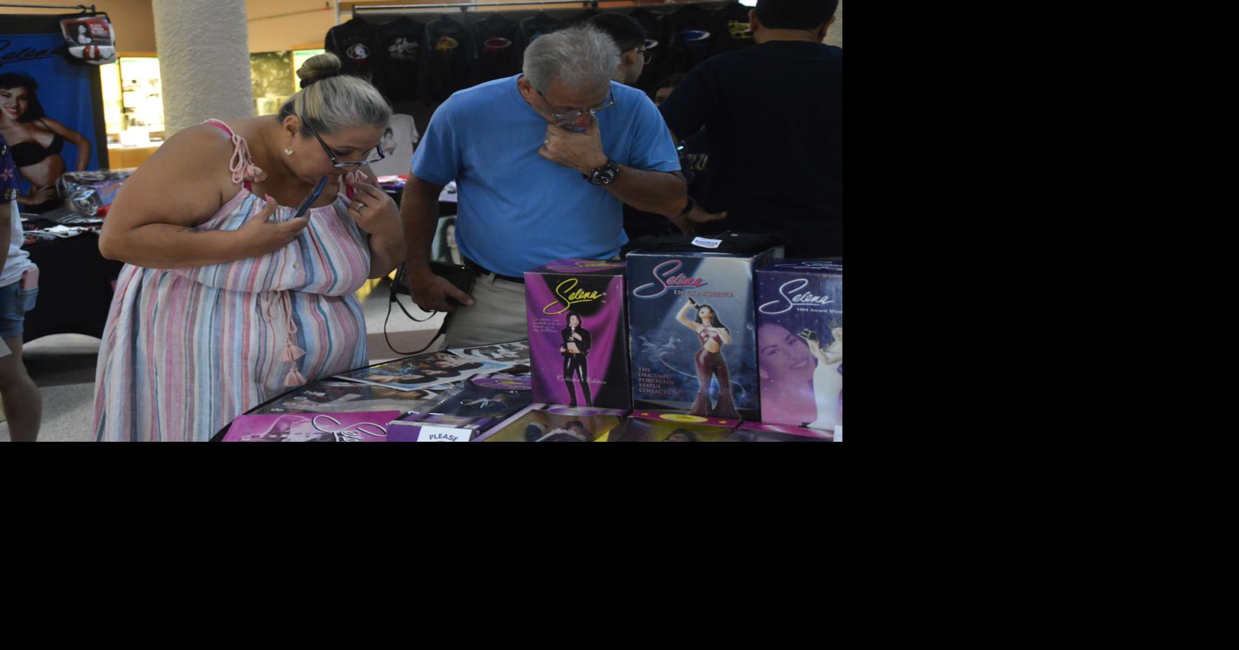 Selena can still draw a crowd in Lake Jackson | News | thefacts.com