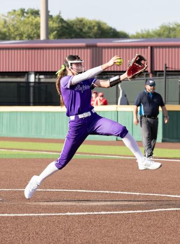 Angleton sophomore Nava authoring breakout season | Sports | thefacts.com