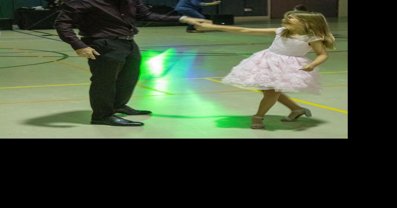 Angleton Father-Daughter Dance | News | thefacts.com