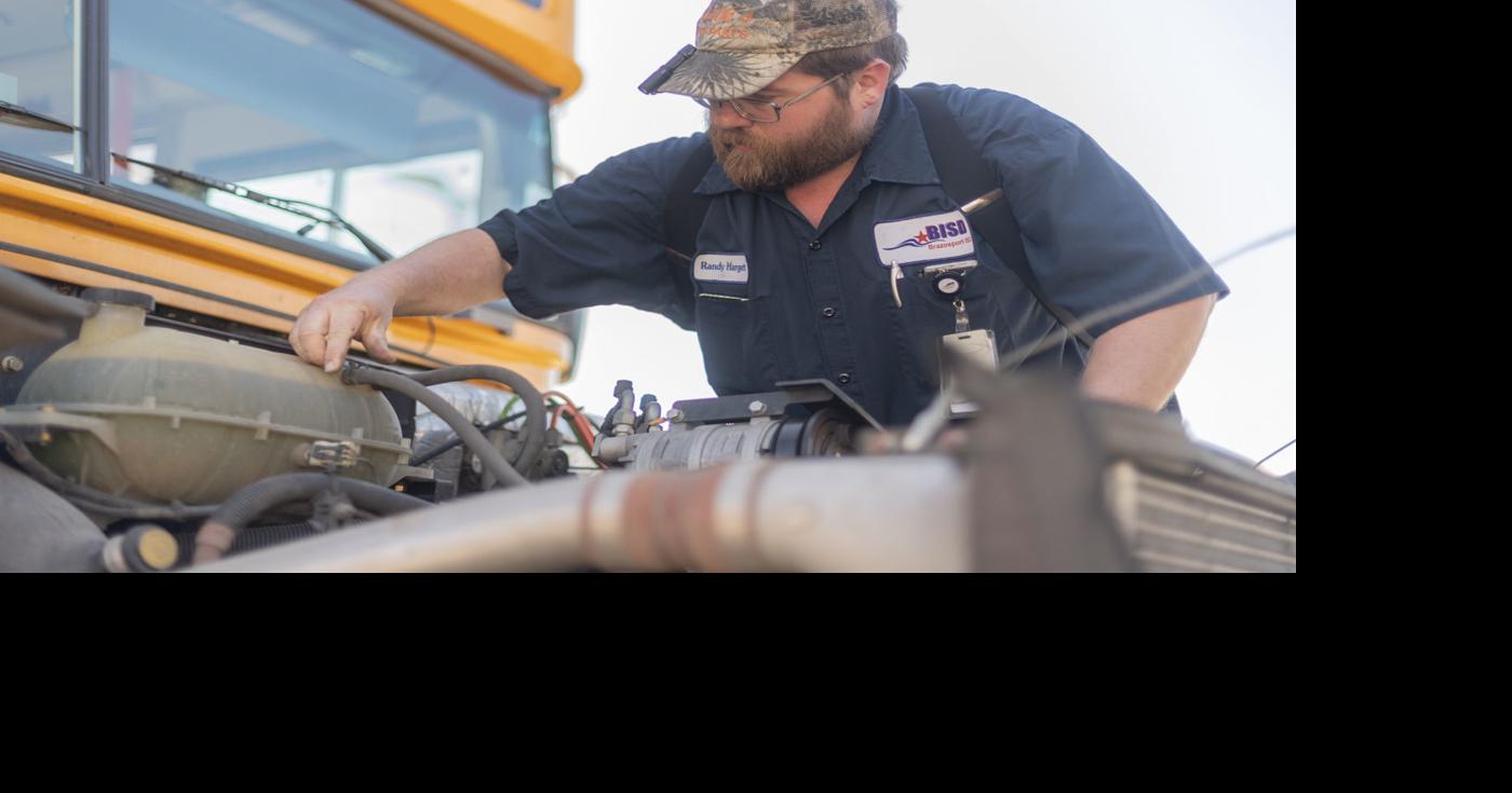 BISD mechanic places second at national bus technicians’ competition ...