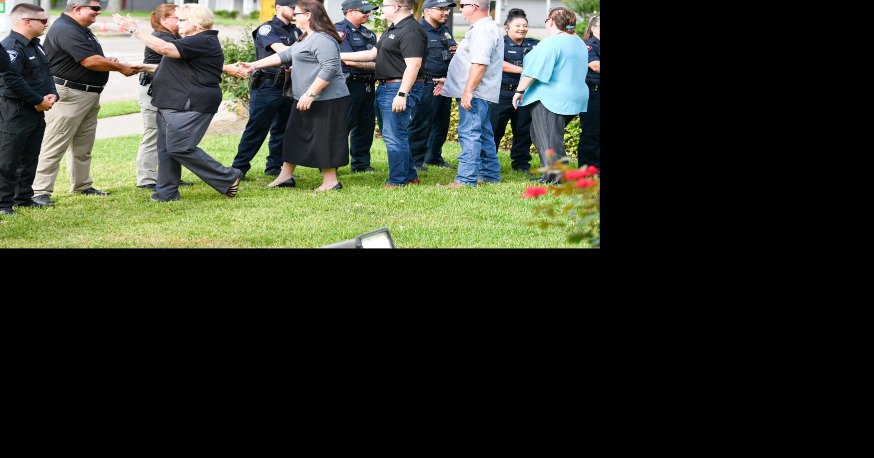 Clute honors officers during National Police Week | News | thefacts.com