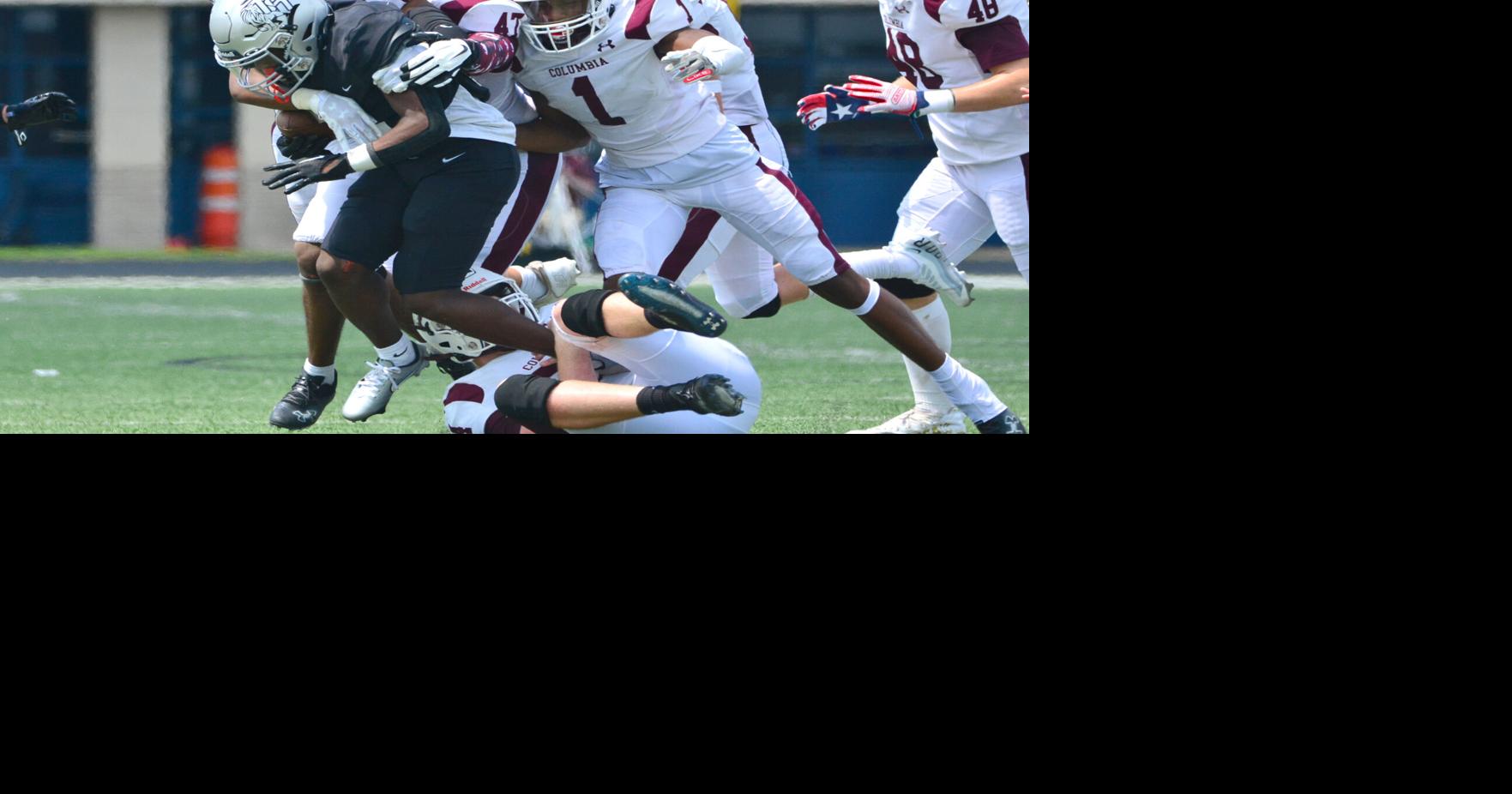 GALLERY: Columbia vs. Randle Football | Gallery | thefacts.com