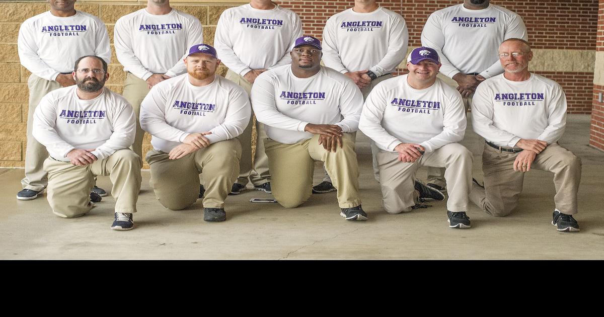 Angleton coaches put in the hours for success | Sports | thefacts.com