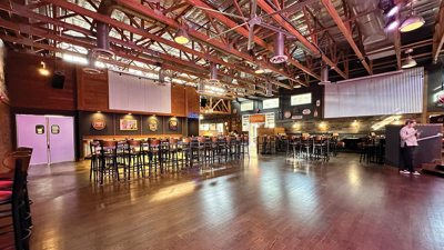 Desert Ridge welcomes country bar | Business | thefoothillsfocus.com