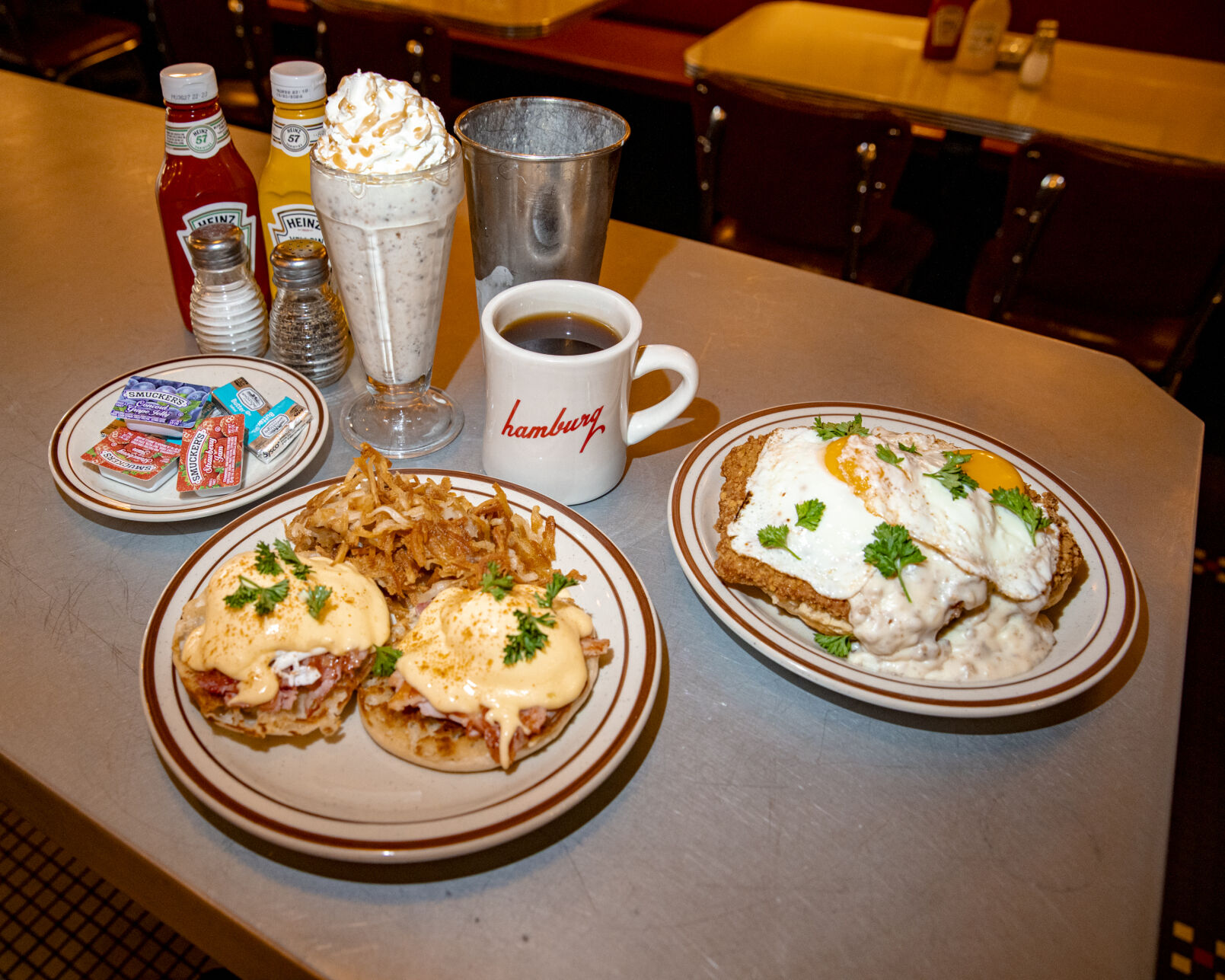 The Hamburg Inn reopens in Iowa City with new decor, recalibrated menu ...
