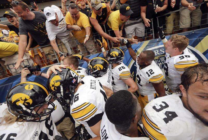 Hlas: Pitt-Iowa a series that made sense | Sports | thegazette.com