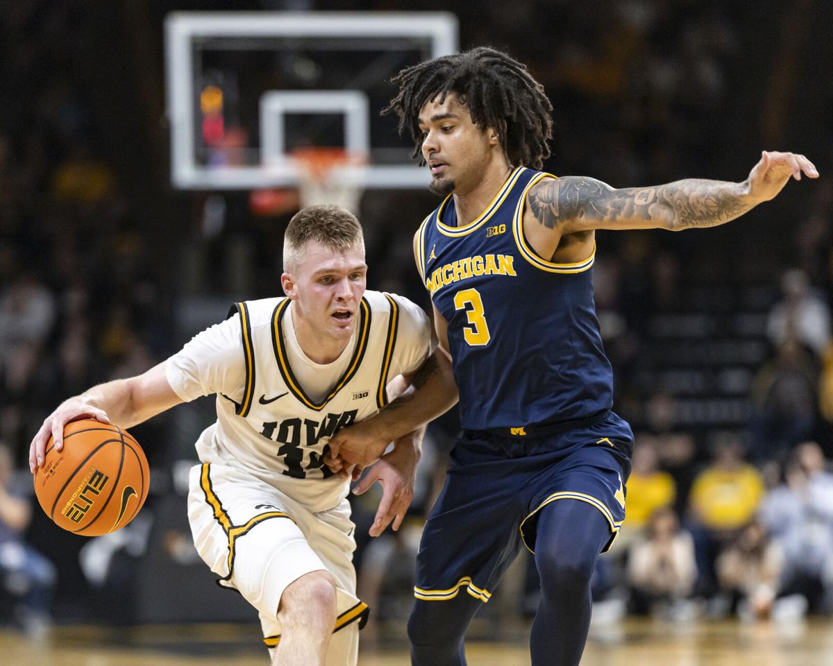Iowa men's basketball loses home finale to Michigan | Sports ...