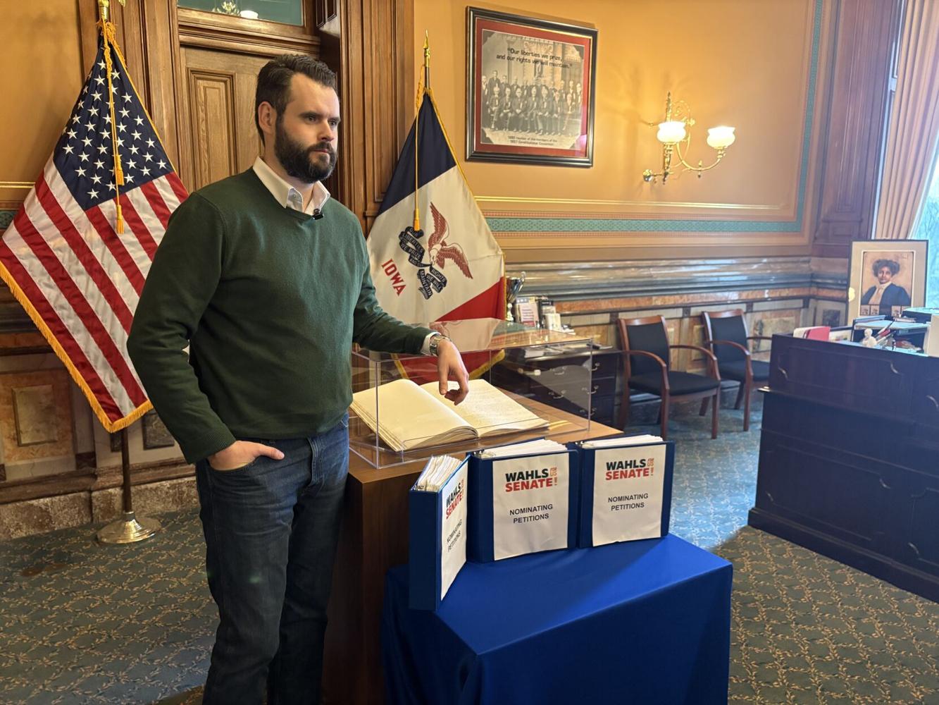 Hinson, Wahls file for Iowa U.S. Senate primary ballot | Political News ...