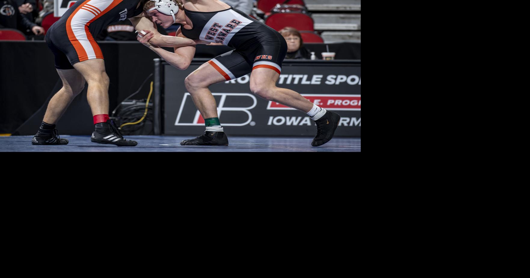 West Delaware wrestler Logan Peyton is a portrait of his family’s ...