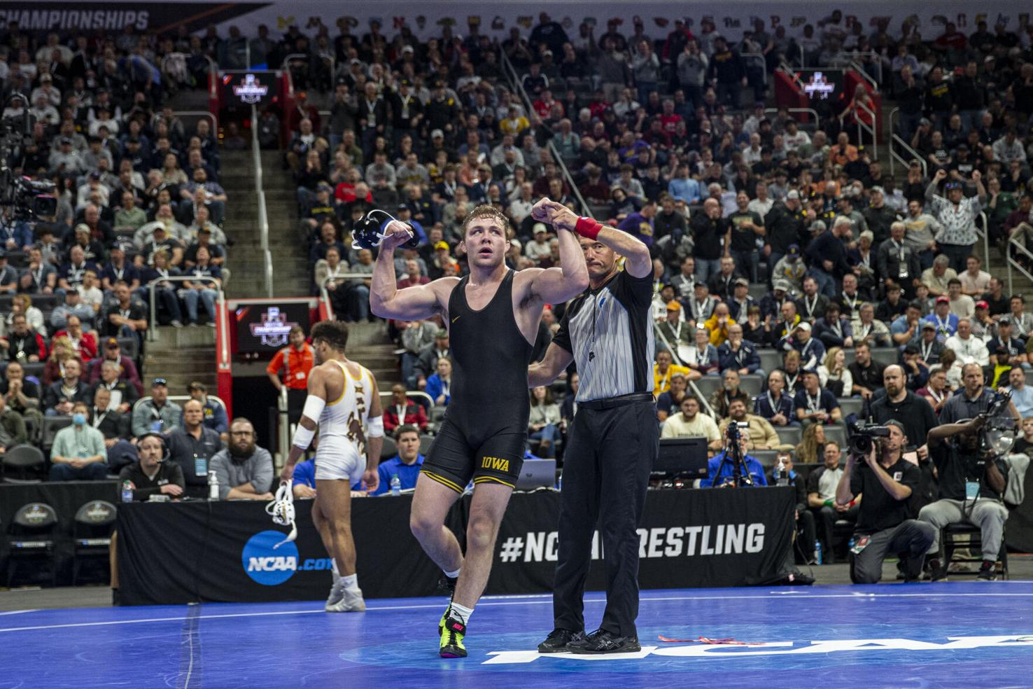 Tom Brands announces Jacob Warner as new assistant coach | Iowa ...