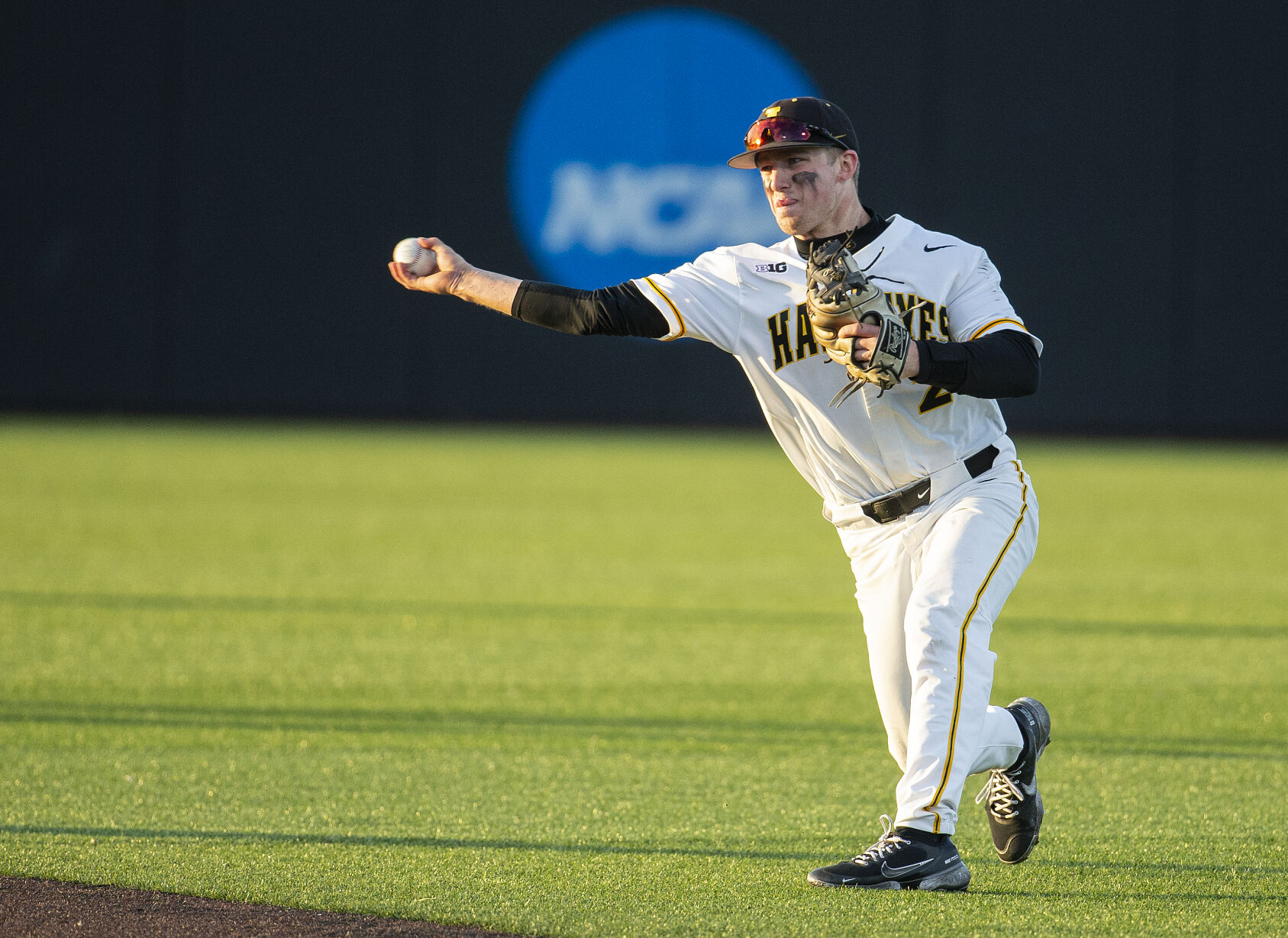 Iowa’s Gable Mitchell just finds a way to get on base | Iowa Hawkeyes ...