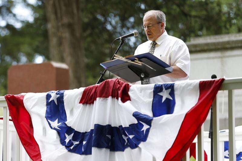 Watch: Memorial Day reading of Gettysburg Address | News | thegazette.com