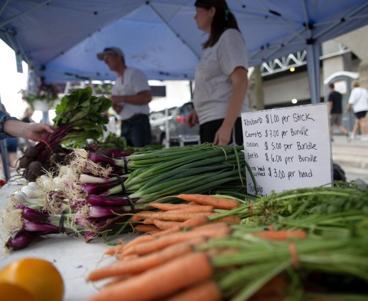 Cedar Rapids Downtown Farmers Market celebrates 20th season with ...