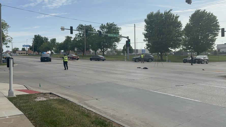Pedestrian hit on Edgewood Road taken to hospital with serious injuries ...