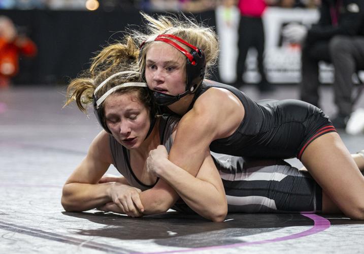 Sigourney’s Reanah Utterback dominates in Iowa Girls High School ...
