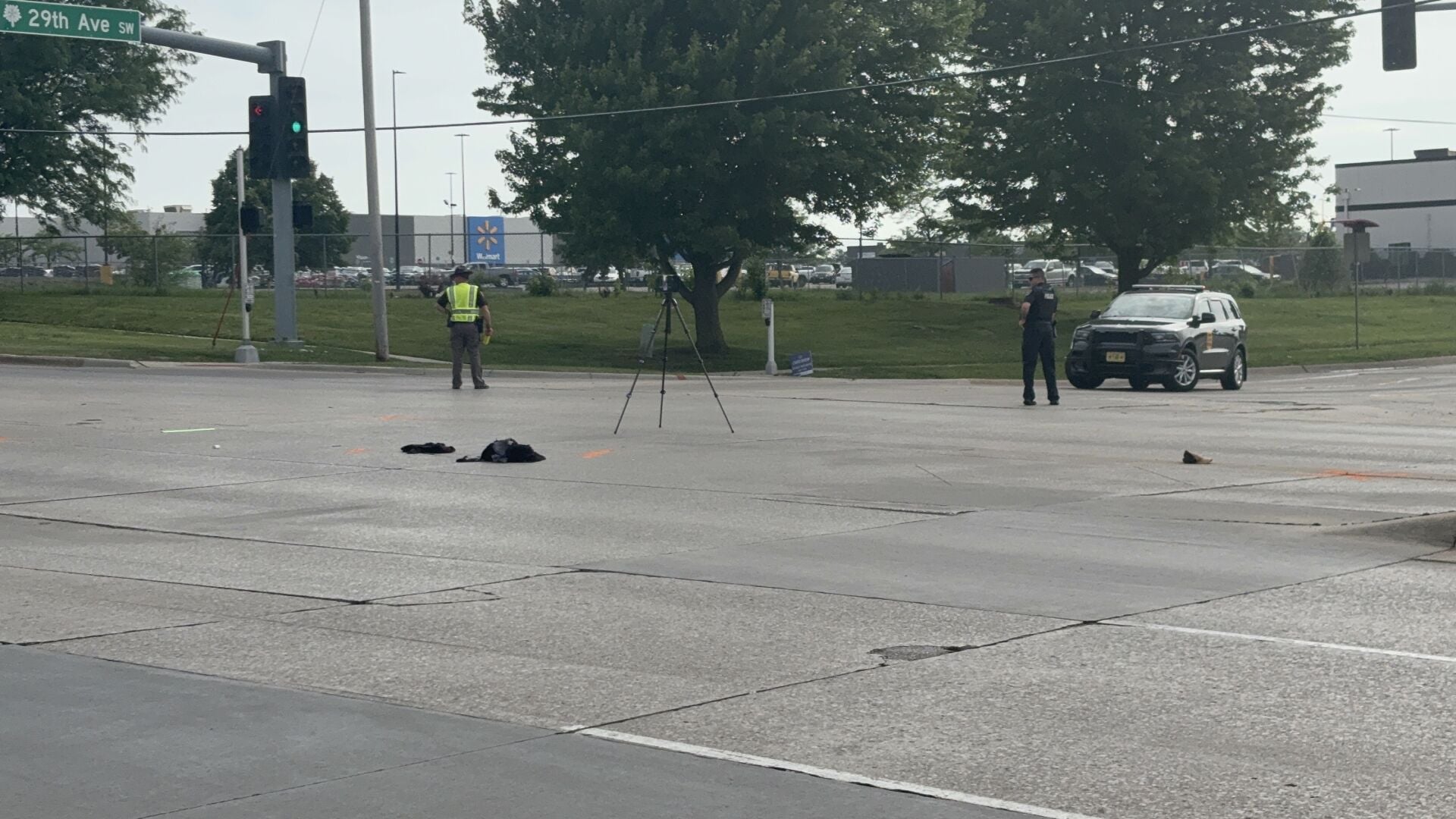 Pedestrian hit on Edgewood Road taken to hospital with serious injuries ...