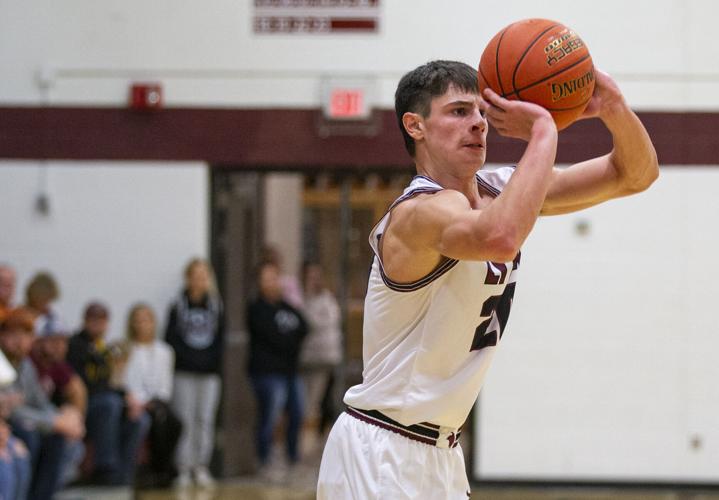 Photos: Easton Valley at North Linn boys’ basketball (Nov. 28, 2023 ...