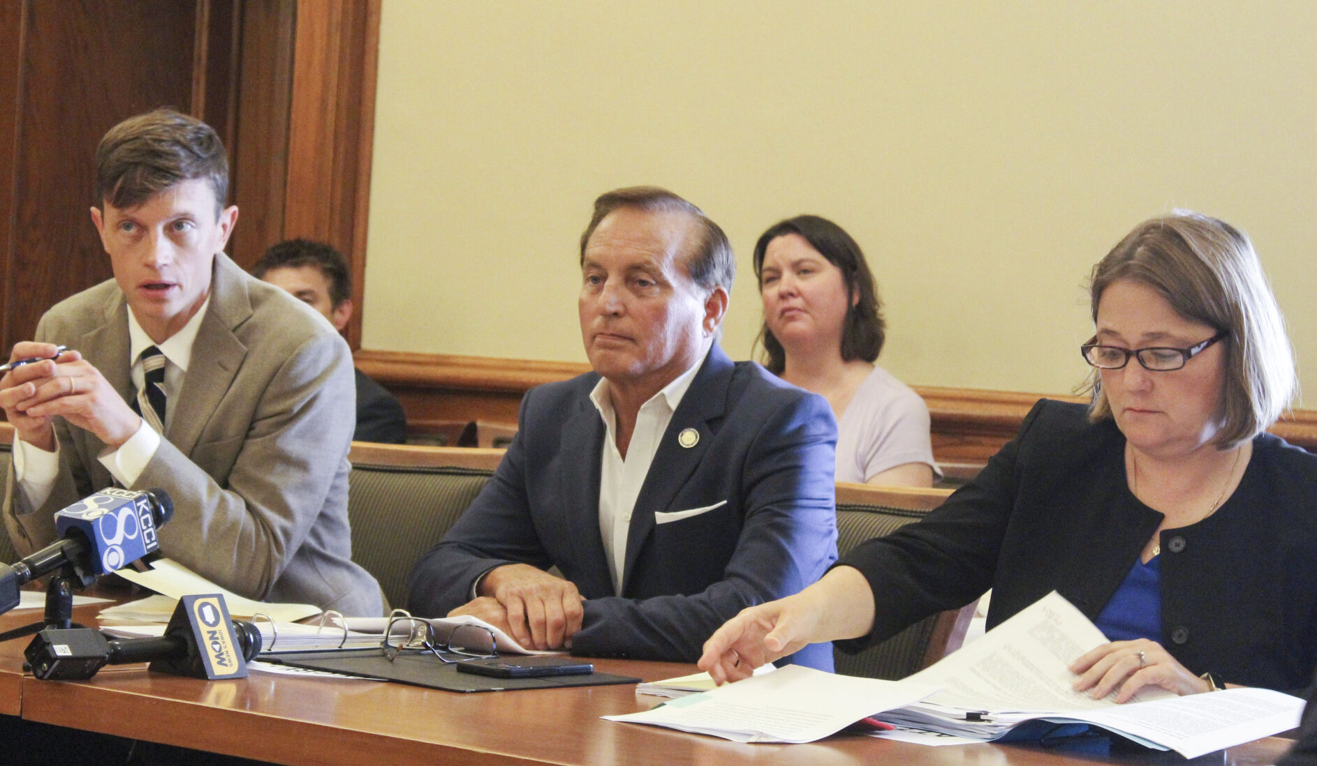 Booted from ballot, Iowa Libertarians take state panel’s ruling to ...