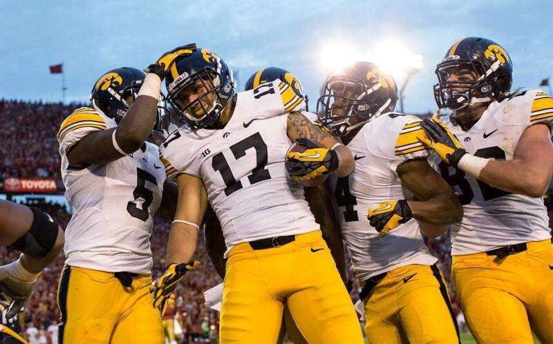 Texas, Toronto receivers finding their footing in Iowa O | Iowa ...