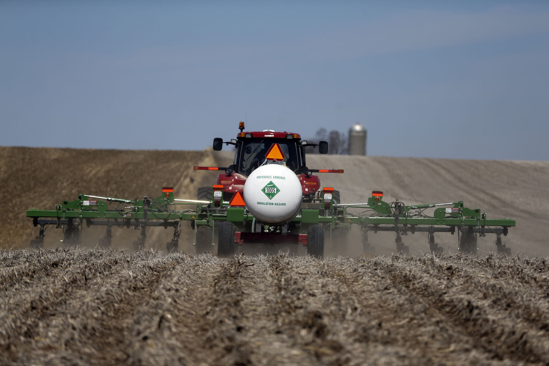 Iowa delegation pushes bill to cut fertilizer tariffs | Agriculture ...