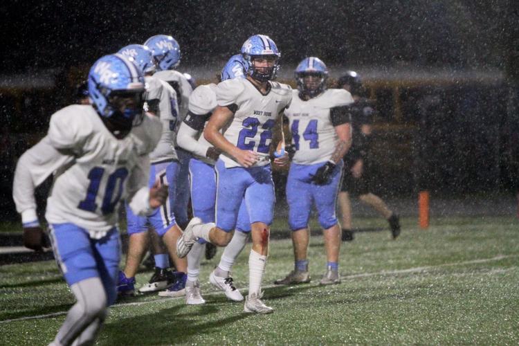 Football West Rusk Takes Bi District Title With 33 14 Victory Over