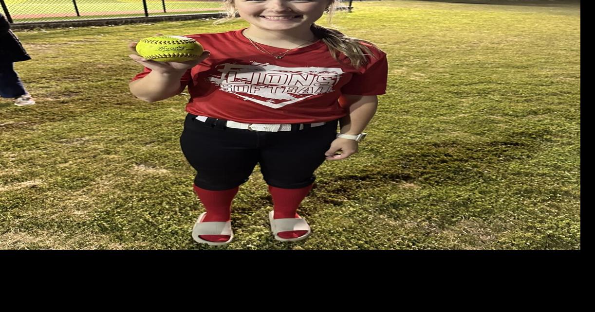 Softball Henderson Scores 9 1 Scrimmage Win Over Rusk Etvarsity