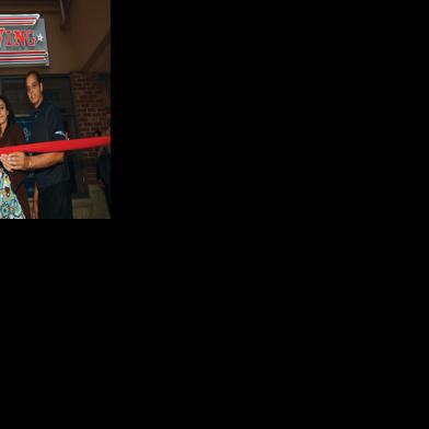 Wild Wing Georgetown celebrates grand re-opening