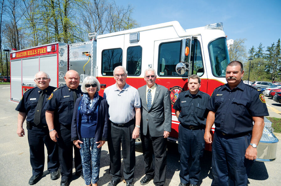 Fire department unveils new rescue/pumper truck