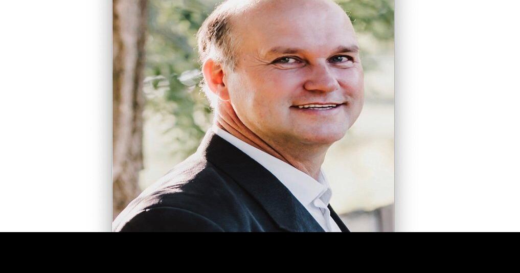 Geoff Maltby, candidate for Ward 2 town councillor