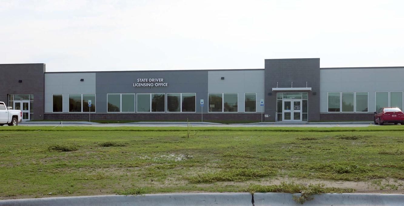 Shorter wait times touted as Grand Island gets new DMV center