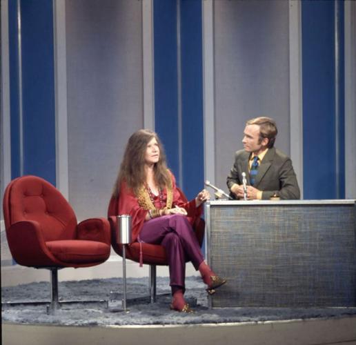 Dick Cavett transcends previous fame to become YouTube star
