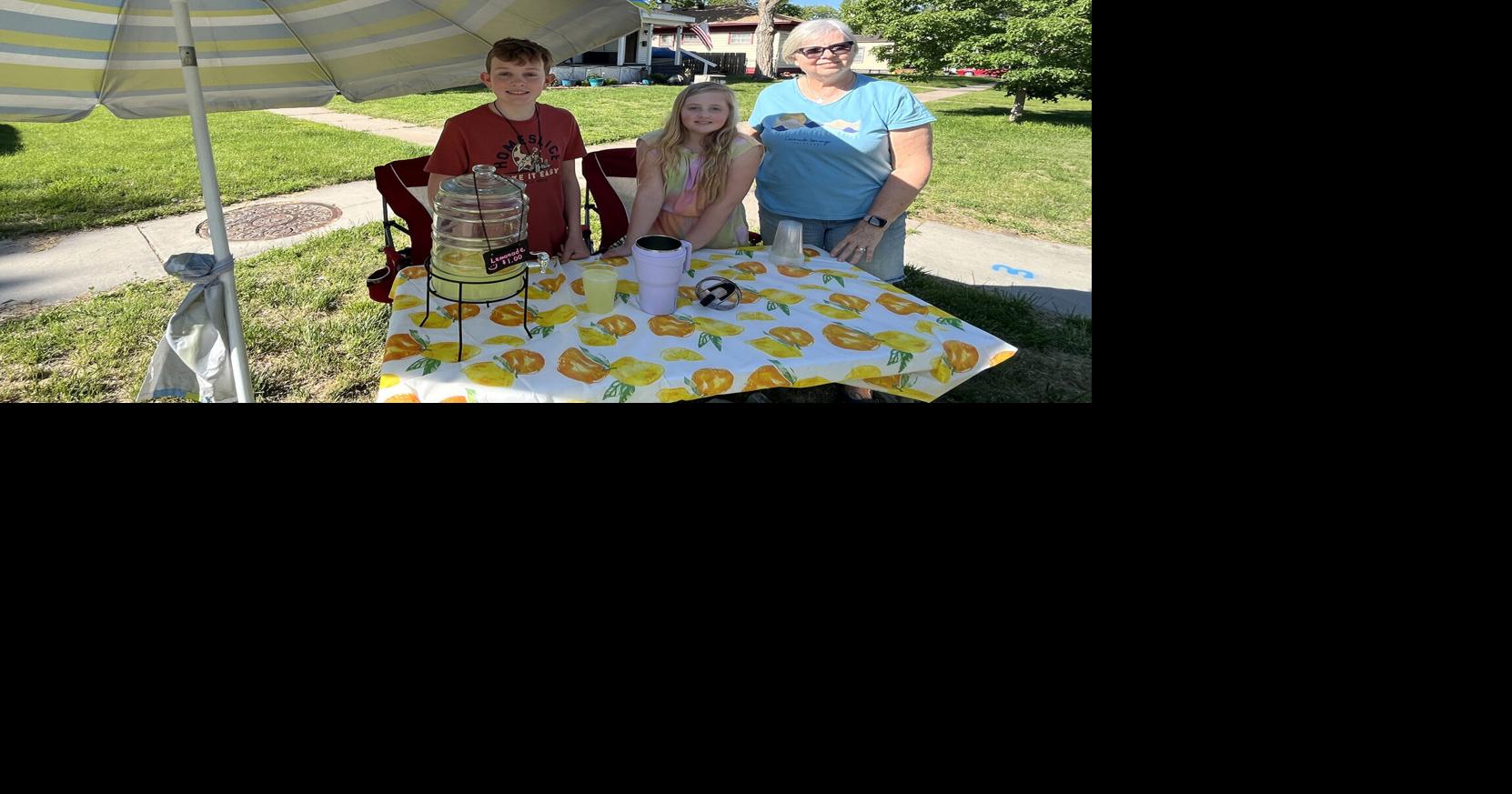 PHOTOS: Youngsters set up lemonade stand in Grand Island