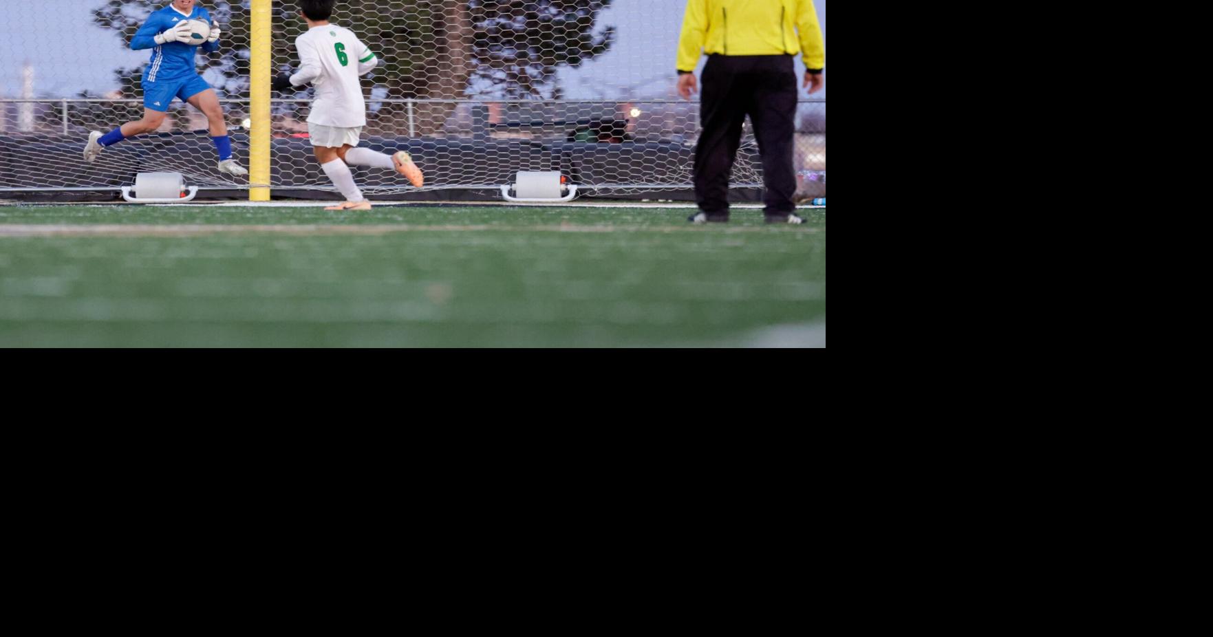 Columbus Scotus beats Northwest in boys and girls soccer