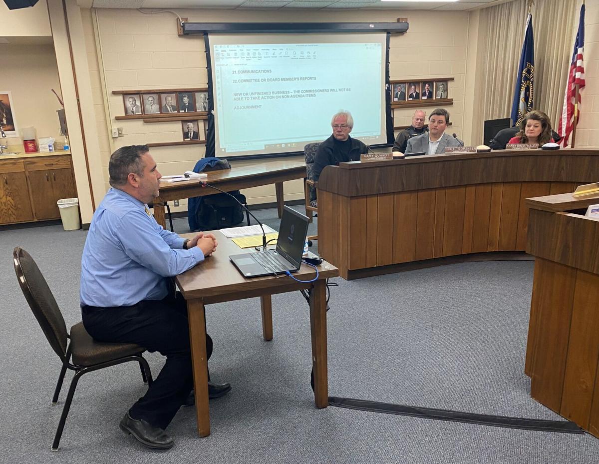 Marty Klein asks for discussion on new Hall County judicial center