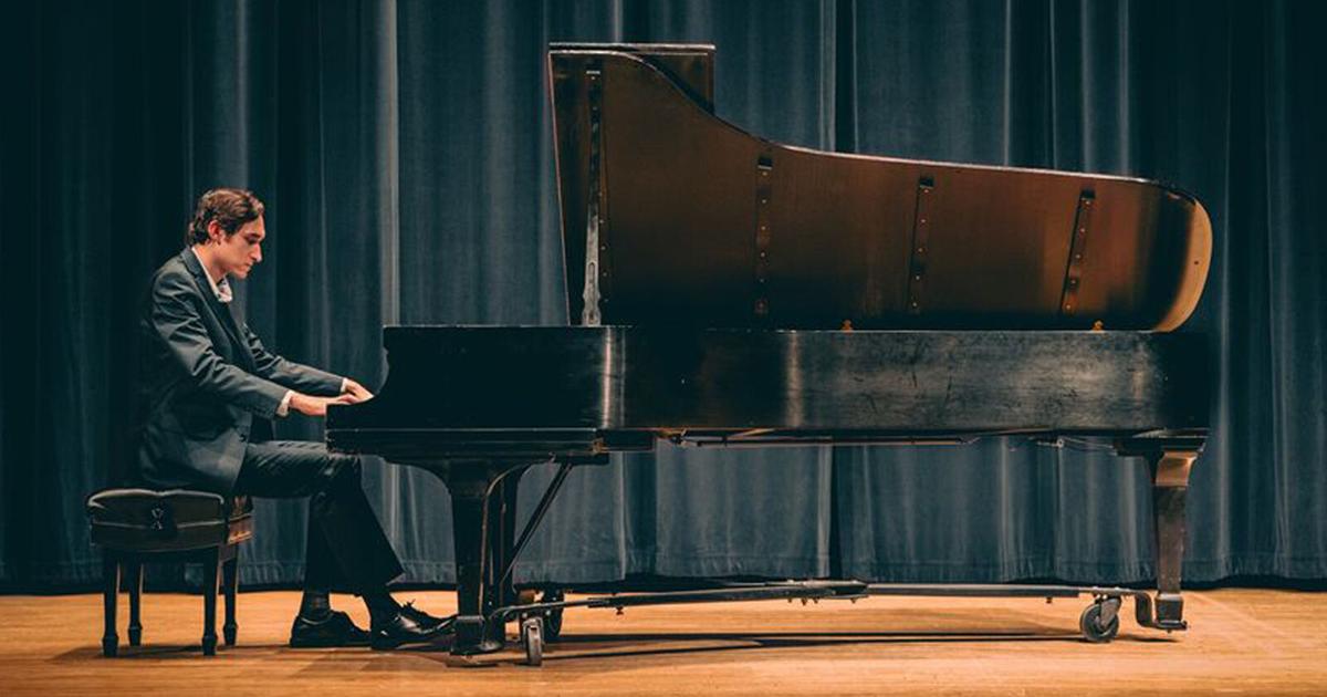 Grand Island Music Series Hosts Concert Pianist Sunday