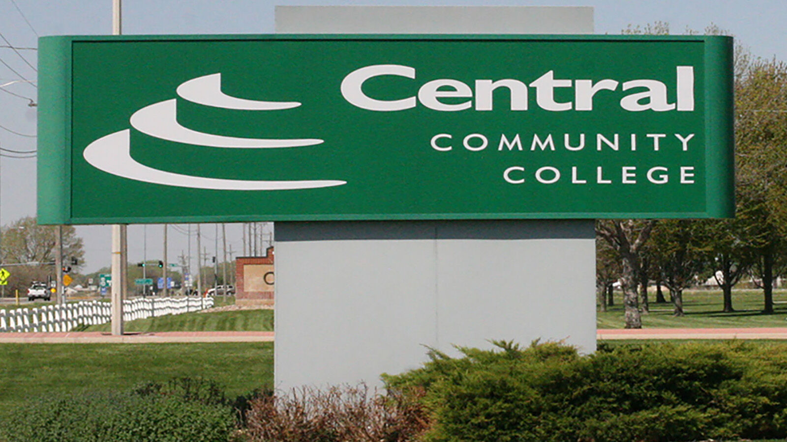 Students graduate from Central Community College