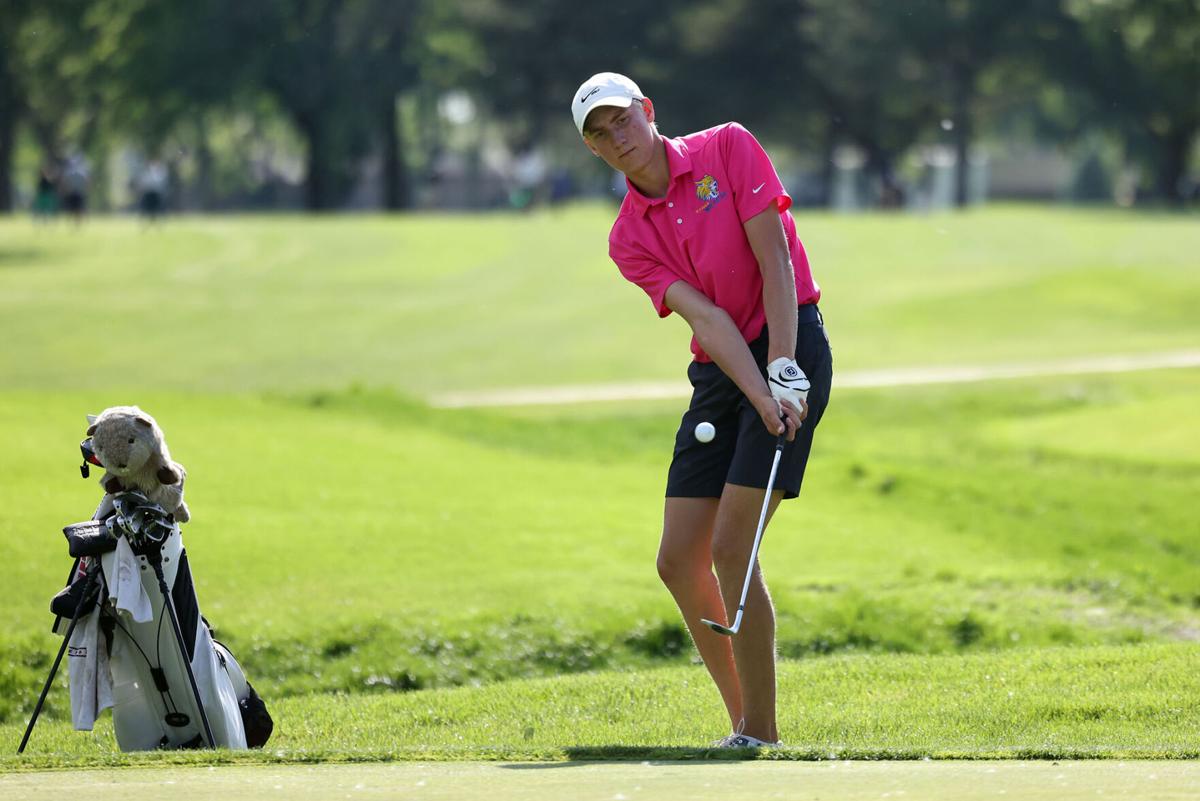 Wells leads Mayor’s Cup after day one