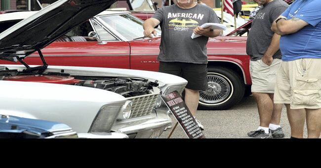 Grand Theatre car show draws crowd downtown