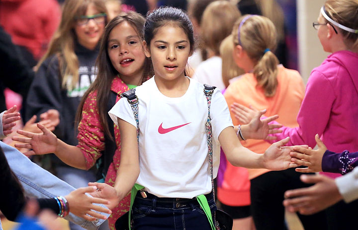 Tunnel walk tradition marks final day of school at Shoemaker Elementary