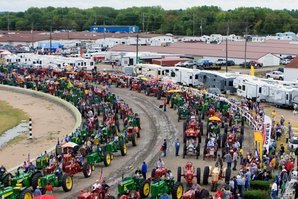 World's largest classic tractor parade achieved at State Fair | Local ...