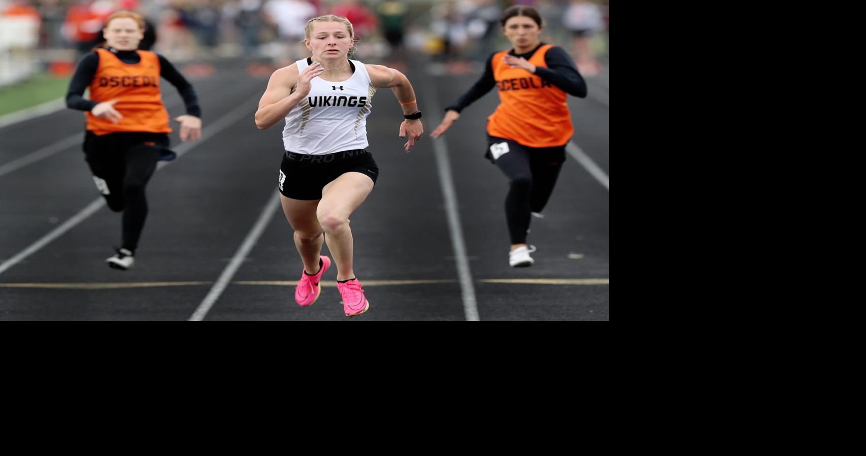 Northwest's Avyn Urbanski signs with UNO