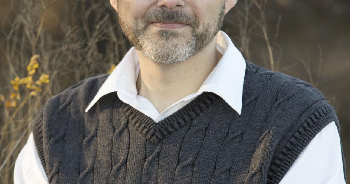 ‘Mike’ Mahan, 43