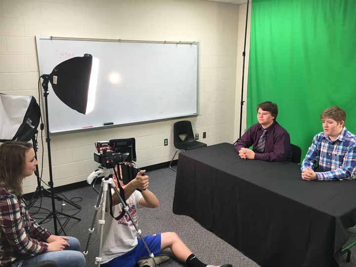 Northwest broadcast journalism students win national honor | Youth ...