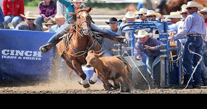 High-schoolers' state finals rodeo underway in Hastings