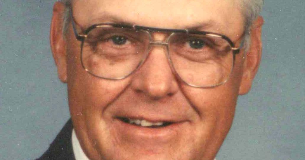 Richard Moffett, 81
